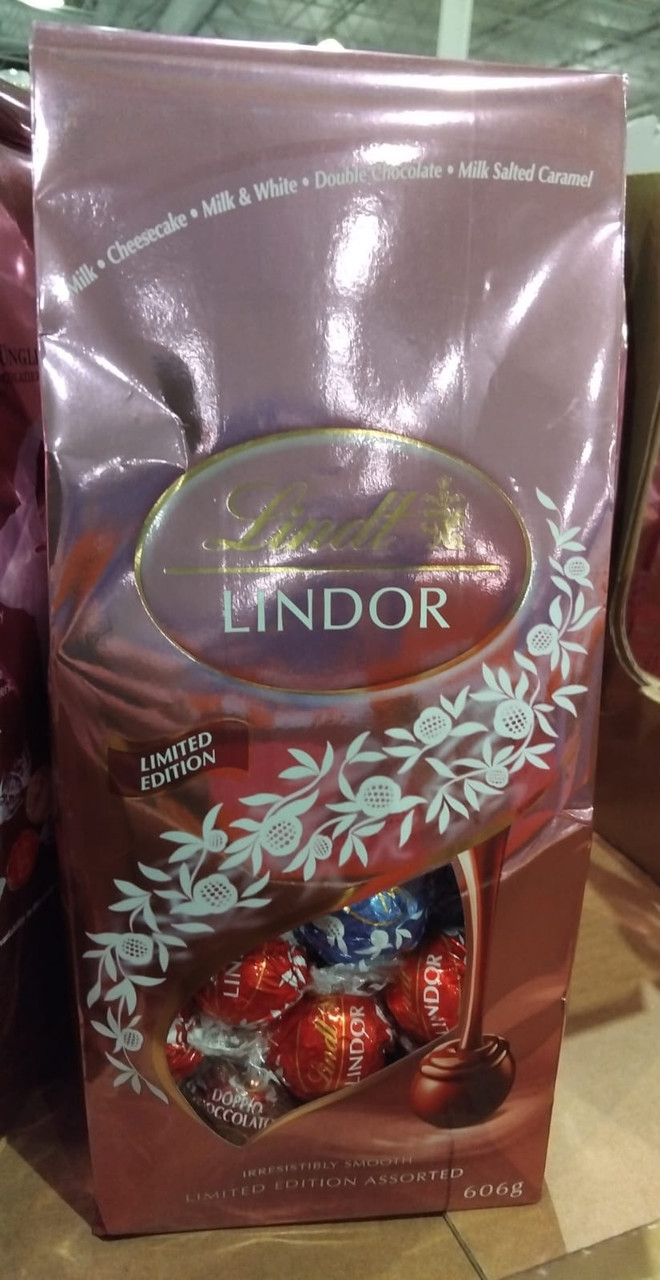 Lindt Lindor Assorted Pink Bag 606G - Fairdinks
