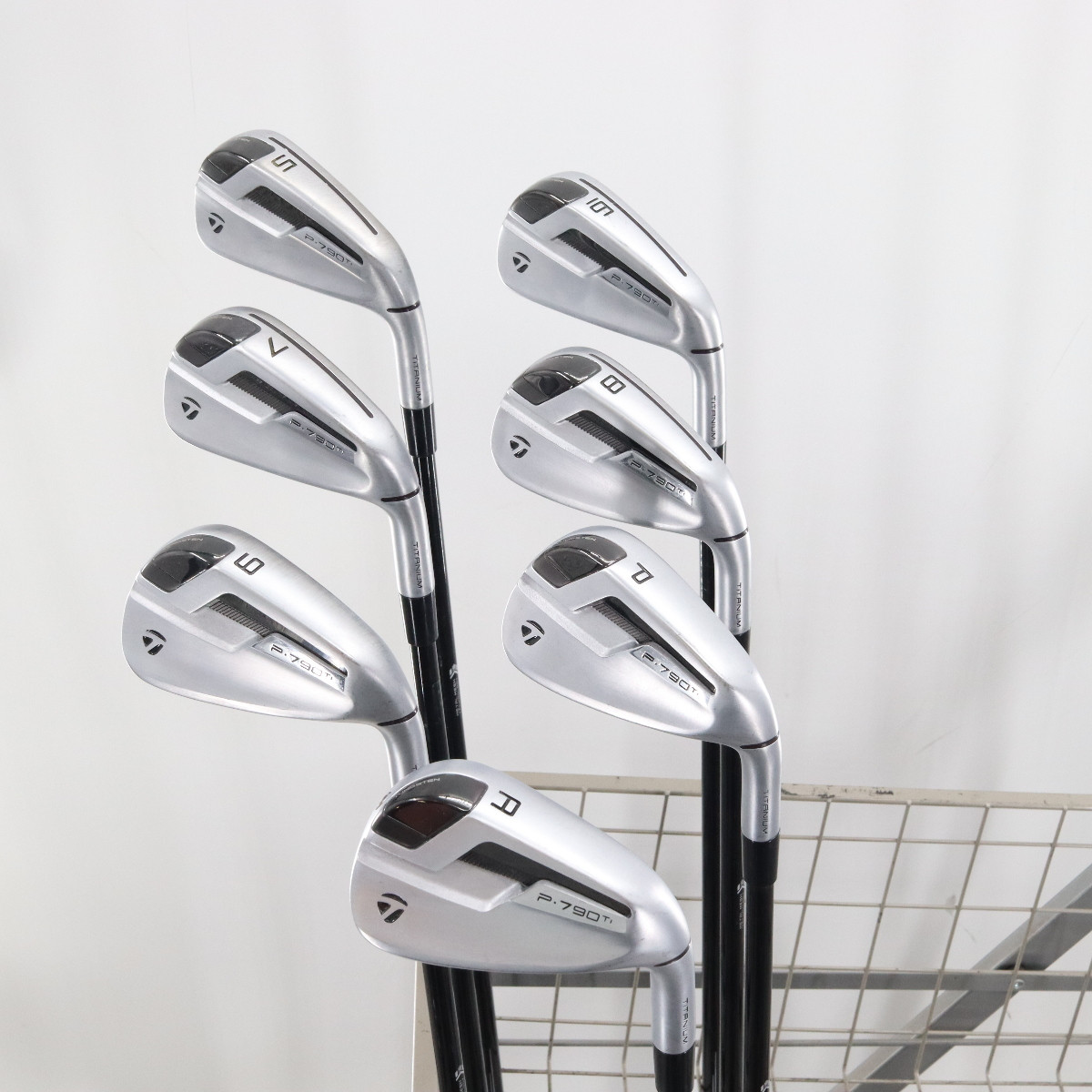 TaylorMade P790 TI Iron Set 5-P,A Mitsubishi MMT 55 Graphite Senior ...