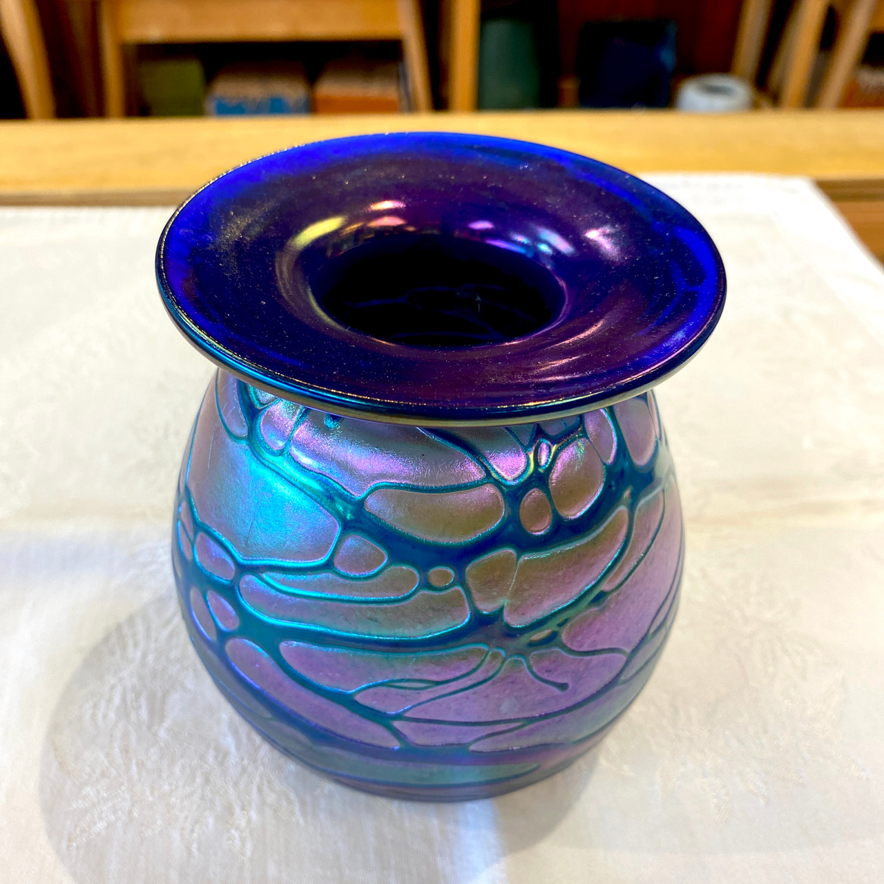 RICK HUNTER ART GLASS Blue Rainbow Vase - The Magical Animal