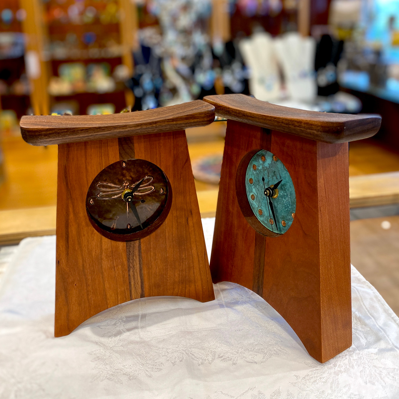 dragonfly clock