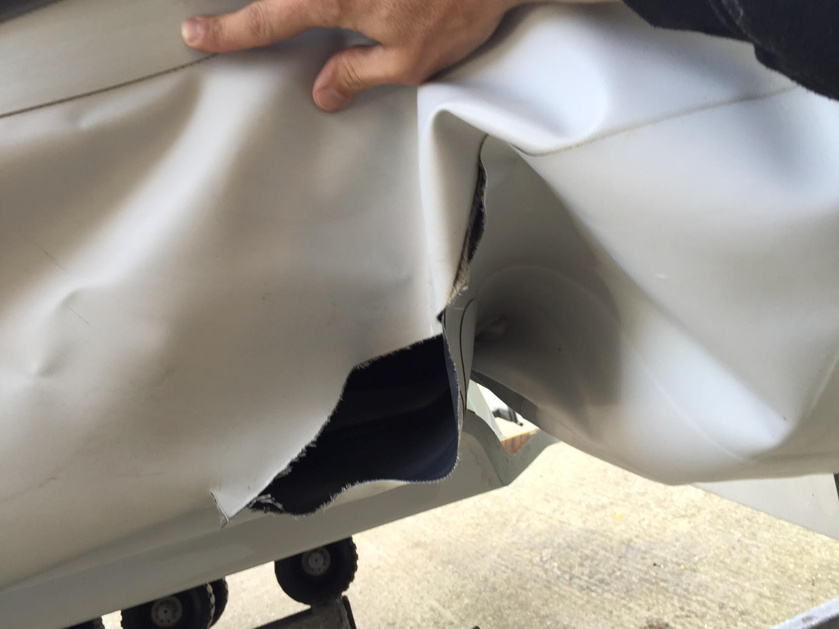 Brig Rib tube repair - Rib Shop Ltd