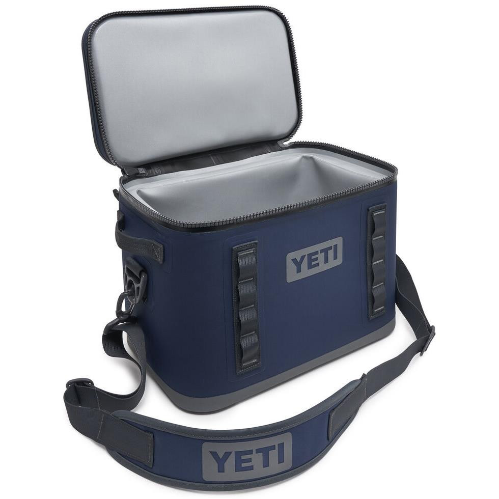 Yeti Hopper Flip 18 Soft Cooler - Navy - Presleys Outdoors