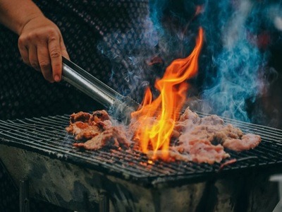 Ultimate Breakdown: Wood Pellet, Electric, Charcoal, and Gas Grills ...