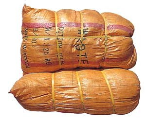 WASTE COTTON STERILIZED COLOR - IMPA 232902