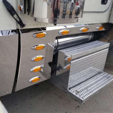 Peterbilt 389 Stainless Steel Cab Cowl Panels With M1 LEDs By Phoenix ...