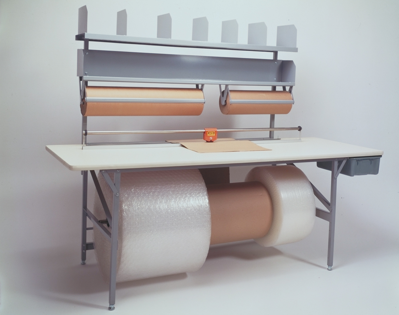 Packing Tables & Workstations