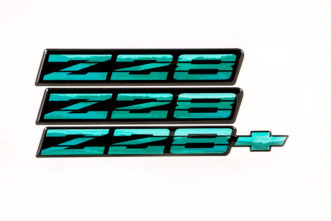 91-92 Camaro Z28 Teal Emblem, Set, Aftermarket - Hawks Third Generation