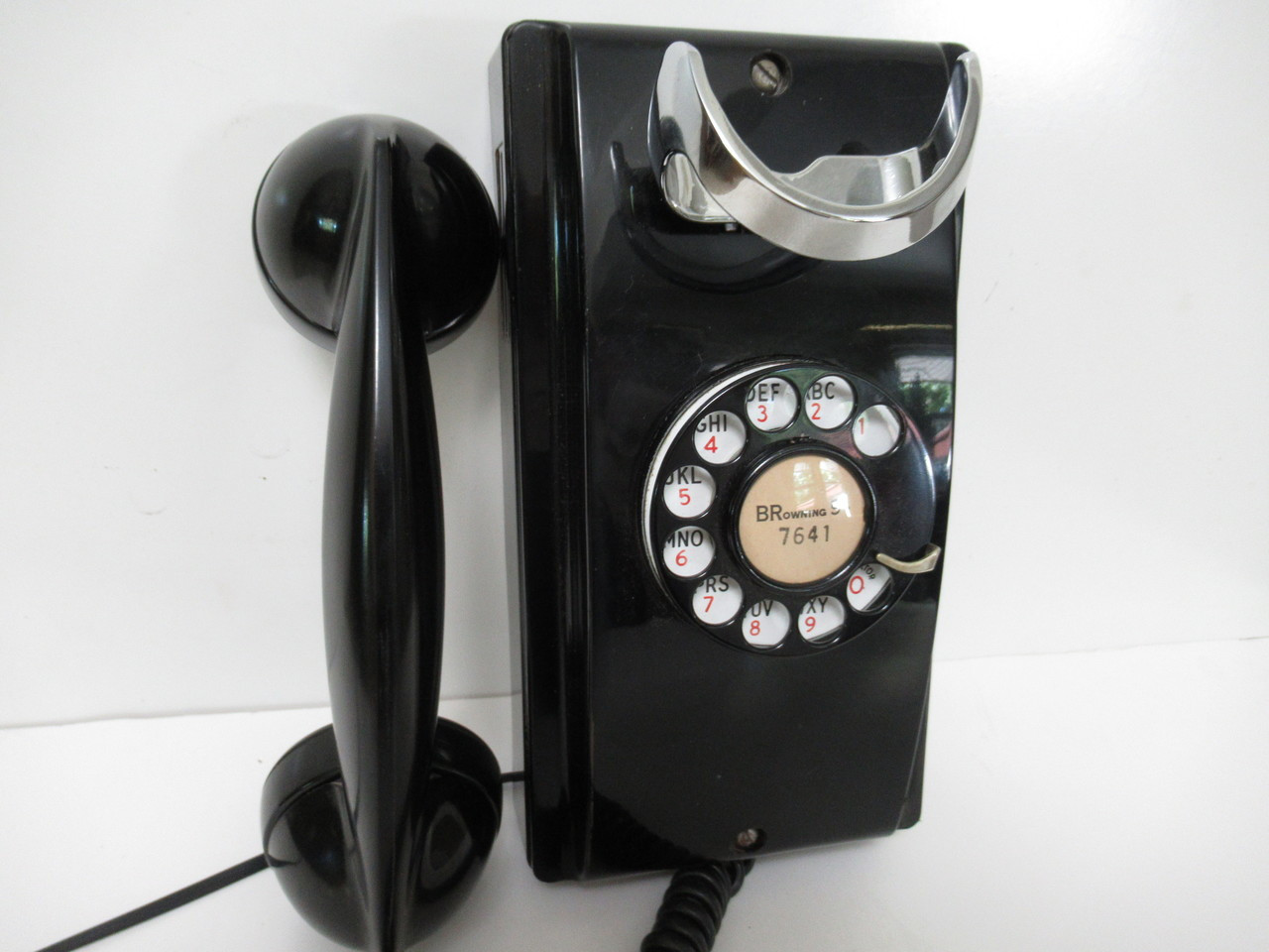 Western Electric 354 wall telephone is the wall version of the popular ...