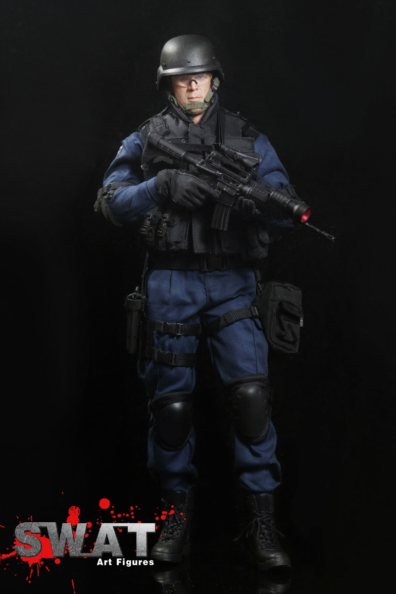 Colin Farrell Swat Uniform