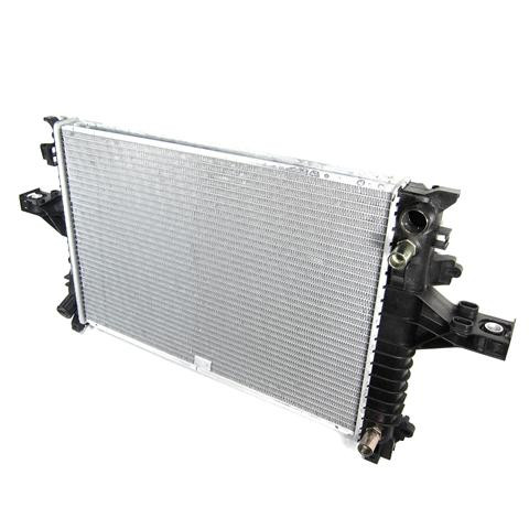 Volvo V70 Radiator (2001-2007) | Aftermarket Replacement