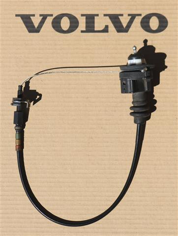 Volvo 960 Throttle Cable (1992-1997) | Voluparts