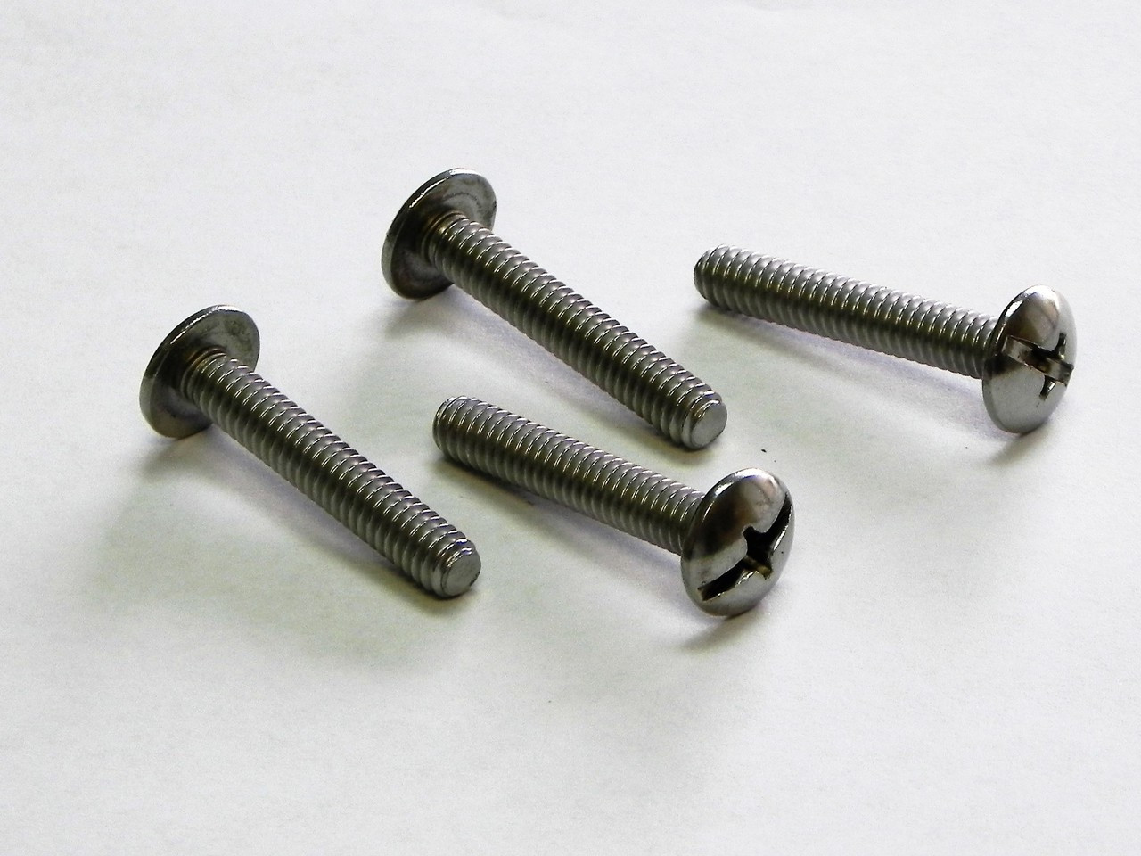 1 4 20 X 1 1 2 Truss Head Combo Sidewalk Bolts Contractor Pack 100 1-4-20-x-1-1-2-truss-head-combo-sidewalk-bolts-contractor-pack-100