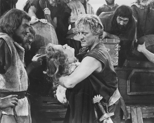 The Vikings Posters and Photos 177032 | Movie Store The Vikings Posters and Photos 177032 | Movie Store