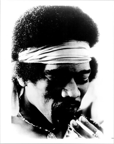 Jimi Hendrix wearing bandana smoking cigarette 8x10 inch photo - The ...