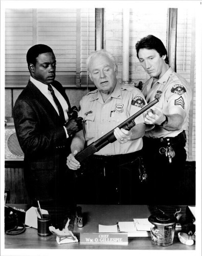 In The Heat of the Night TV series Carroll O'Connor Howard Rollins 8x10 ...