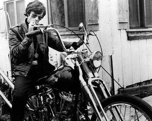 Peter Fonda smokes cigarette sitting on Harley dragon Wild Angels 8x10 ...