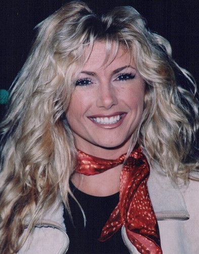 Brande Roderick Baywatch TV star and Playboy model 8x10 inch photo ...