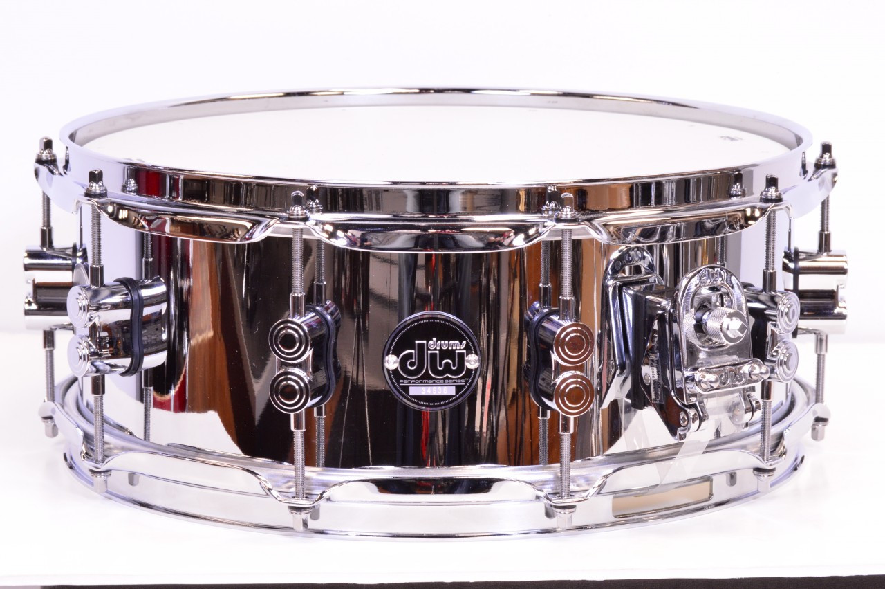 DW Performance Series 5.5x14 Chrome Over Steel Snare