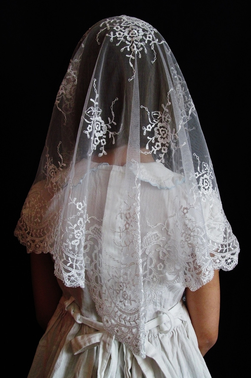 Authentic Spanish Seville Mantilla - First Holy Communion - Veils by Lily