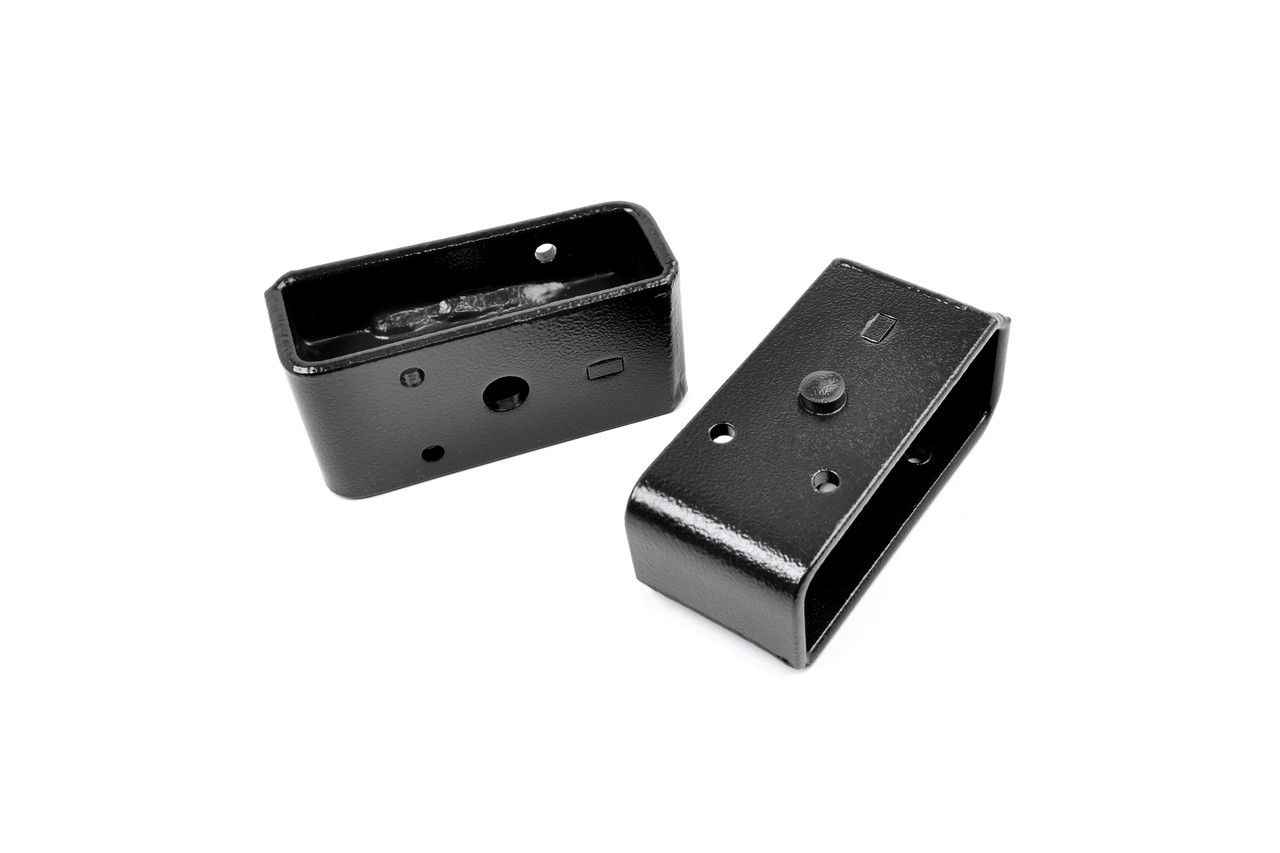 Universal 2" Powder Coated Steel Rear Lift Blocks - Rough Country 6592 ...